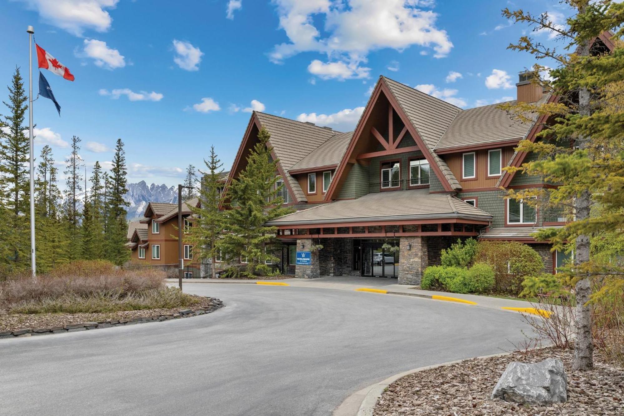 RESIDENCE INN BY MARRIOTT CANMORE BANFF | ⋆⋆⋆ | CANADA | SEASON DEALS ...