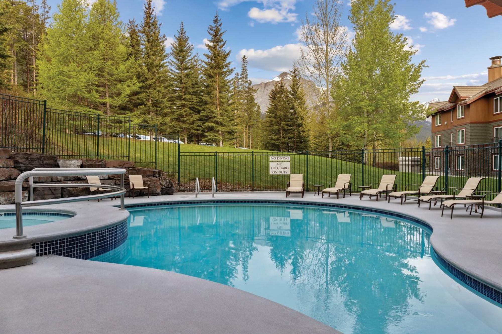 WORLDMARK CANMORE-BANFF | CANADA | SEASON DEALS FROM $151
