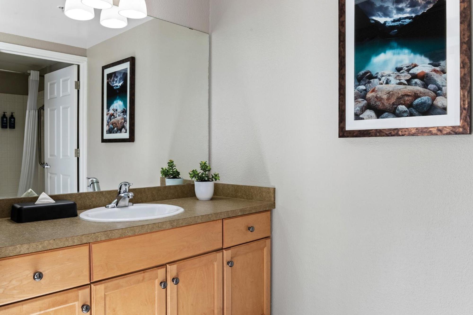 RESIDENCE INN BY MARRIOTT CANMORE BANFF | ⋆⋆⋆ | CANADA | SEASON DEALS ...